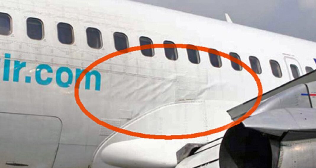 Passenger jet damaged after 'hard landing' - Aeropeep