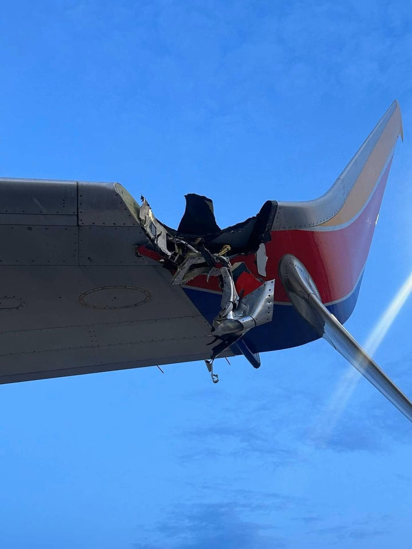 Plane damaged after hitting light pole at JIA - Aeropeep