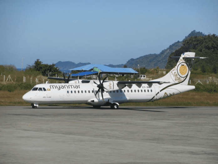 Passenger plane fired from weapons in Myanmar - Aeropeep