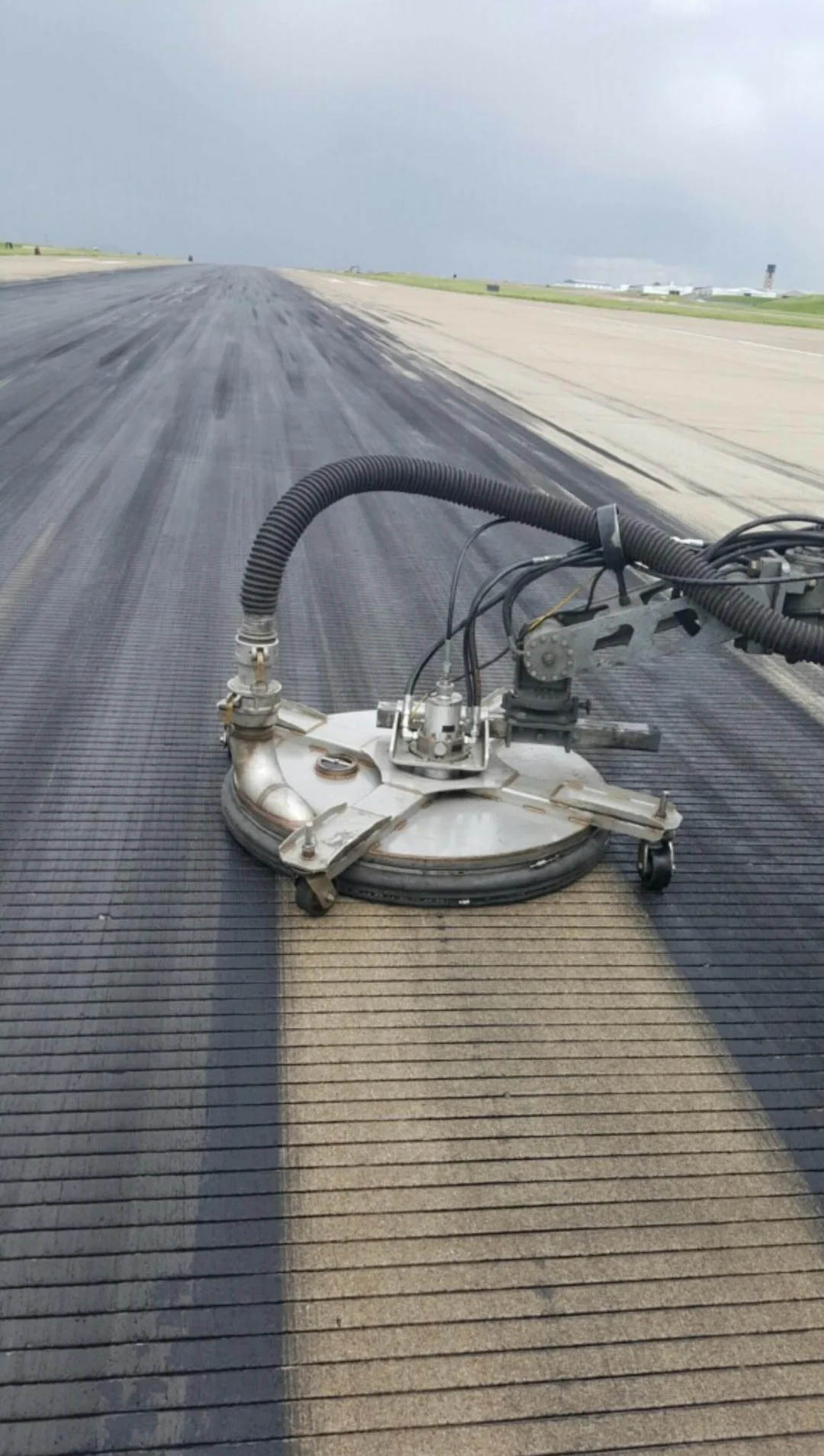 Understanding Rubber Accumulation on Aircraft Runways: Causes, Impacts ...