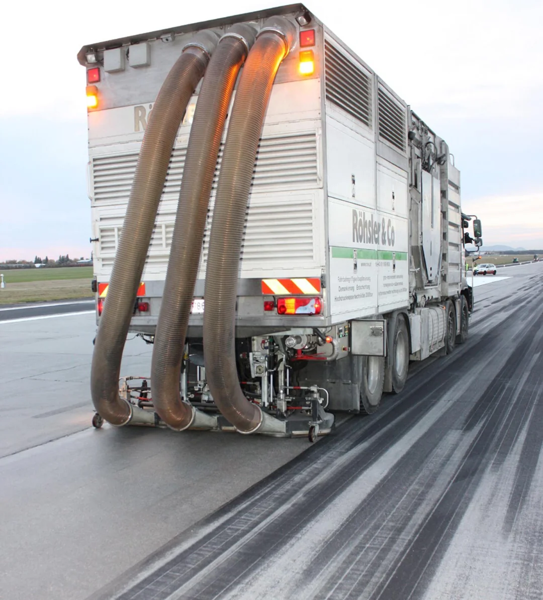 Understanding Rubber Accumulation on Aircraft Runways: Causes, Impacts ...